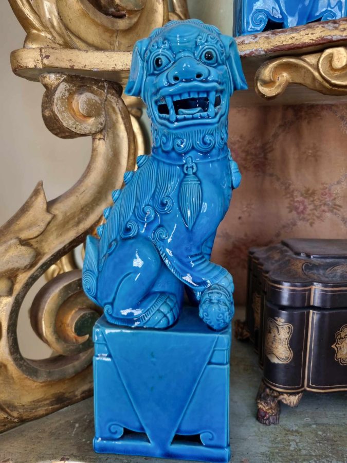 A collection of decorative Chinese Turquoise Foo ( Fu ) dogs ...