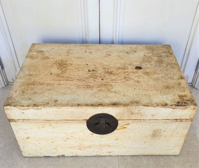 CHINESE VELLUM TRUNK – SECOLO: Art & Antiques